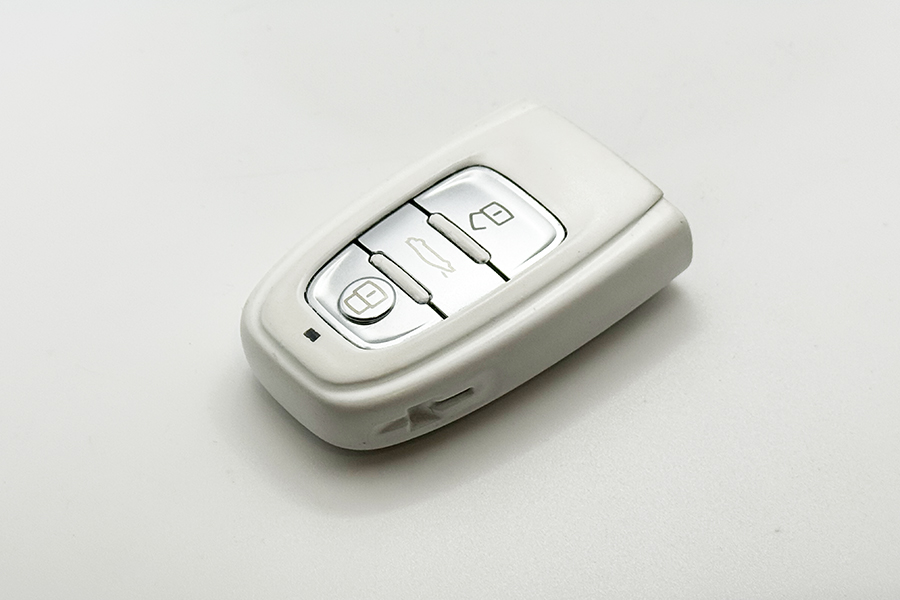 Bianco Phanes Matte Lamborghini Aventador SVJ Key – Phoenix Bespoke Keys